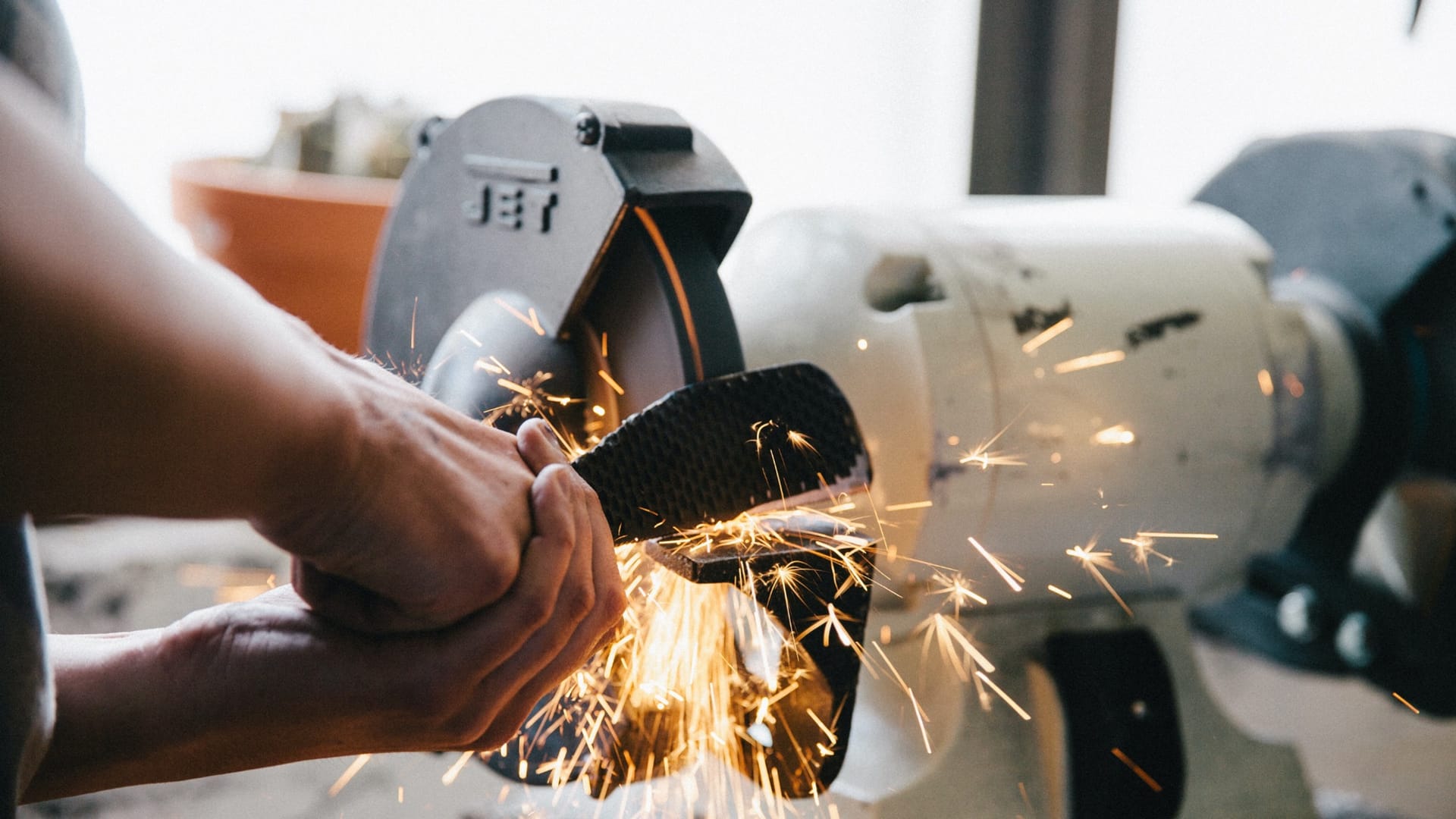 Fabrication Tracking Software for Production Control